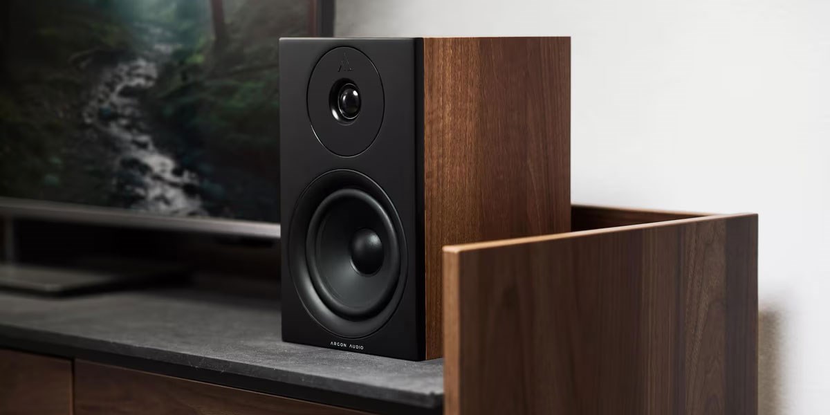 Argon Audio Forus 5 Noyer | Enceintes bibliothèques sur EasyLounge