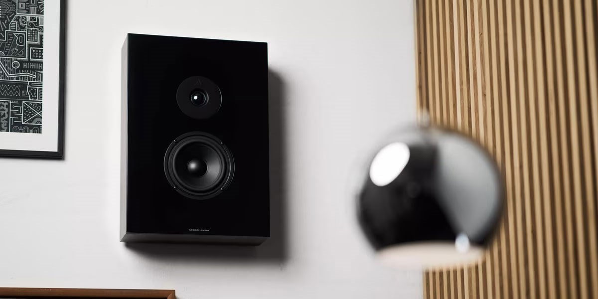 Argon Audio Forus 5 Wall Noir | Enceintes bibliothèques sur EasyLounge