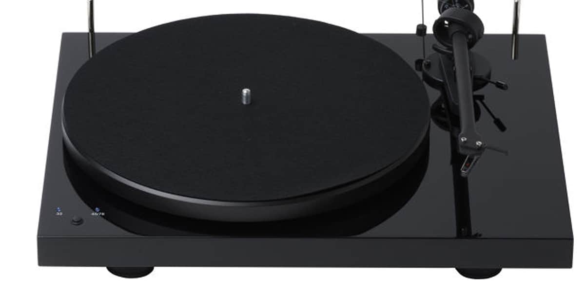 Pro-ject Debut 3 Record Master Noir laqué | EasyLounge