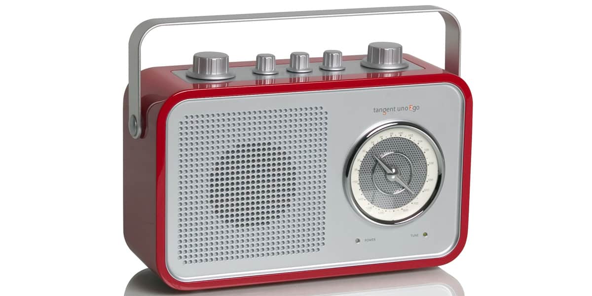 Tangent Uno 2Go Rouge | Radios FM, DAB et webradios sur EasyLounge